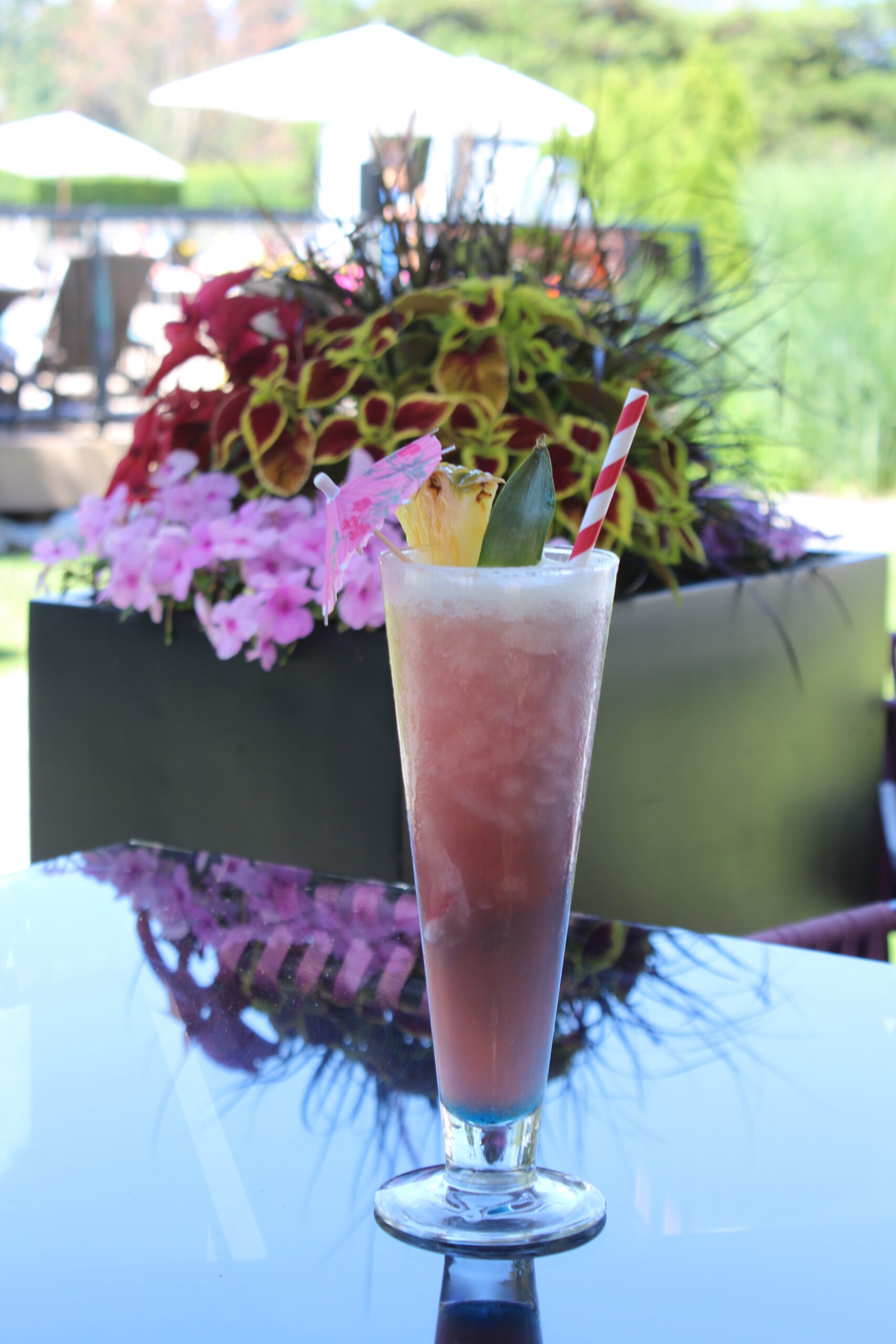 Divine Cocktail - H2 Kitchen + Bar